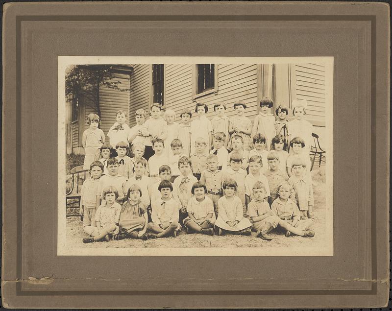 Elementary school class photograph - Digital Commonwealth