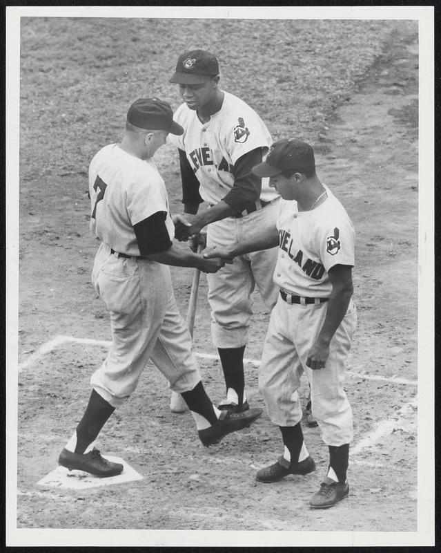Early Crusher for Red Sox comes in third inning as Al Rosen (7) arrives ...