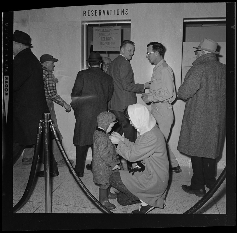 Ticket window at War Memorial Auditorium - Digital Commonwealth
