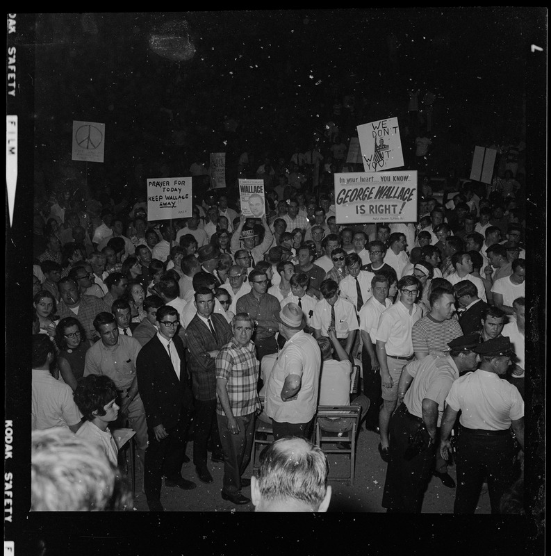 Protest against George Wallace - Digital Commonwealth