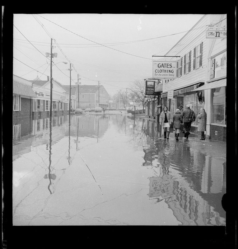 Flooding on Front St. in Scituate after northeast storm - Digital ...