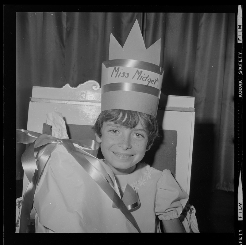 Miss Midget pageant - Digital Commonwealth