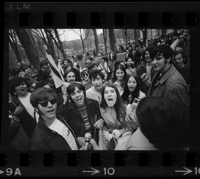 Pro-Israel rally at Tremont Street bandstand, Boston Common - Digital ...