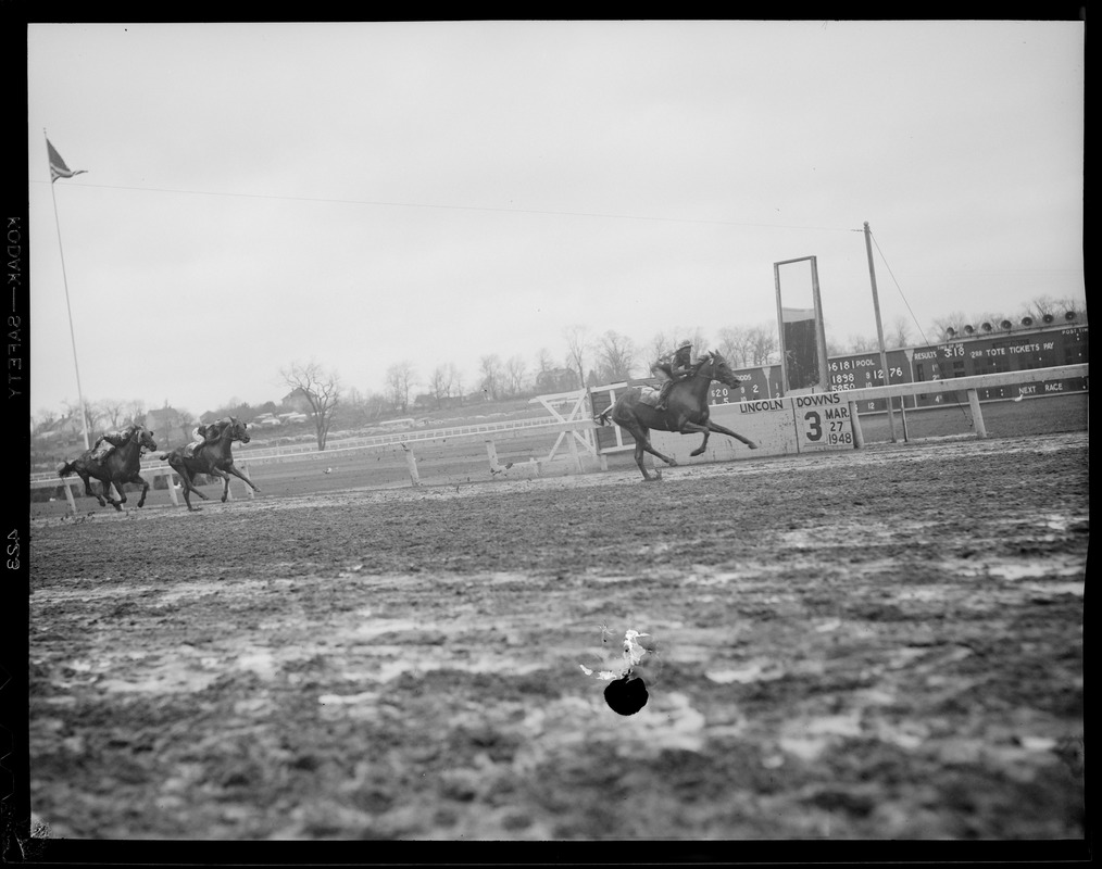 Horse way in front at Lincoln Downs, Rhode Island - Digital Commonwealth