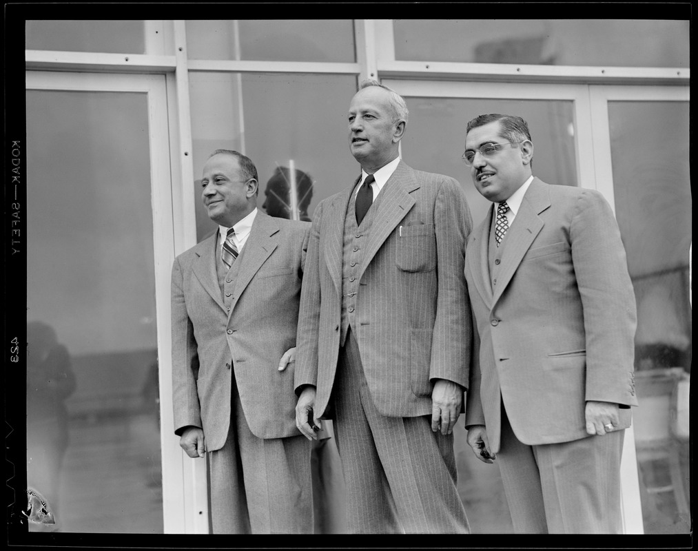Track officials at Lincoln Downs, Rhode Island - Digital Commonwealth