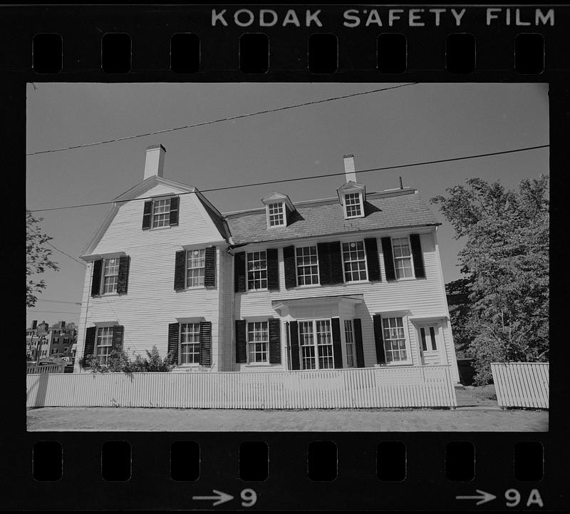 Dalton House exterior - Digital Commonwealth
