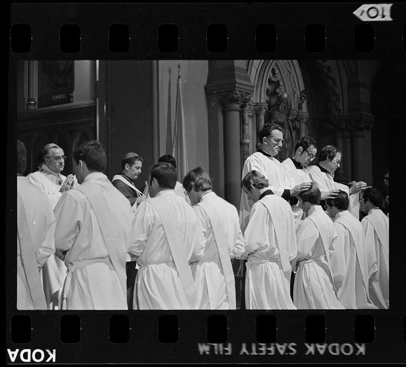Cardinal Medeiros inducts new priests at Holy Cross Cathedral, South ...