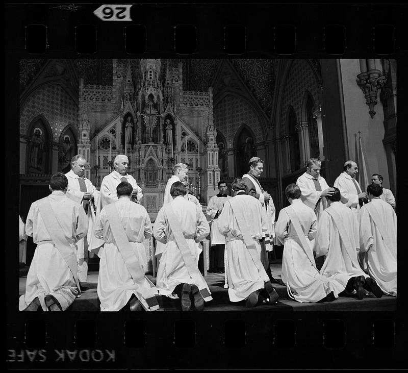 Cardinal Medeiros inducts new priests at Holy Cross Cathedral, South ...