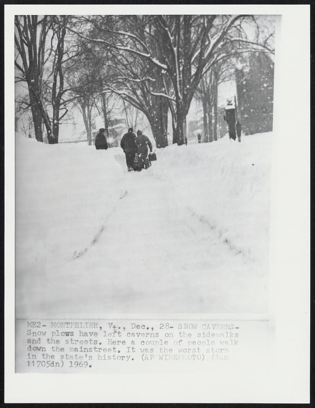 Montpelier, Vt. - Snow Caverns - Snow plows have left caverns on the ...
