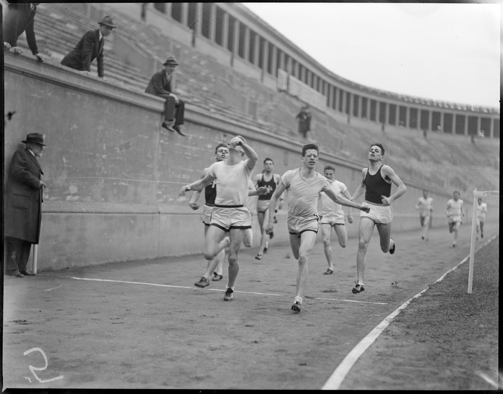 440 run at Harvard Stadium - Digital Commonwealth