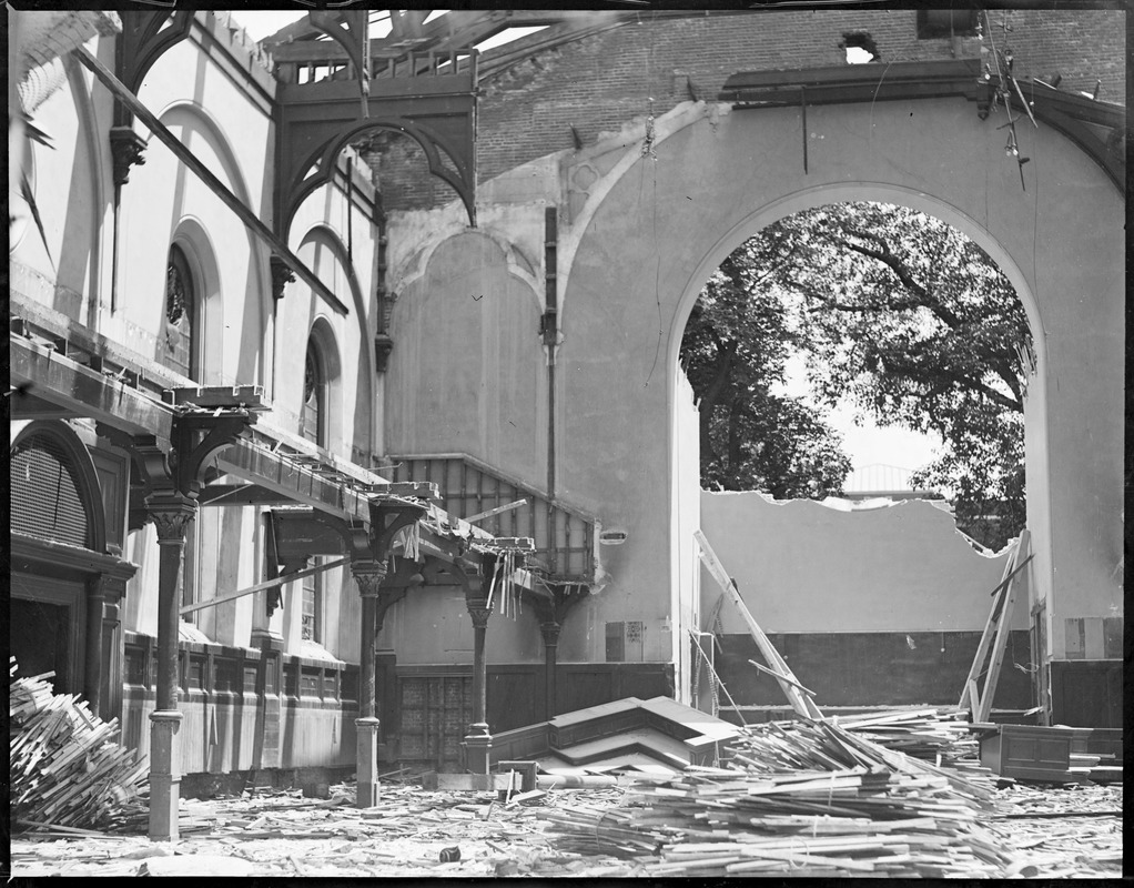 Cambridge, Appleton Chapel comes down at Harvard for war memorial ...