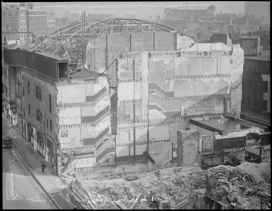 Castle Square Theater and Hotel coming down - Digital Commonwealth