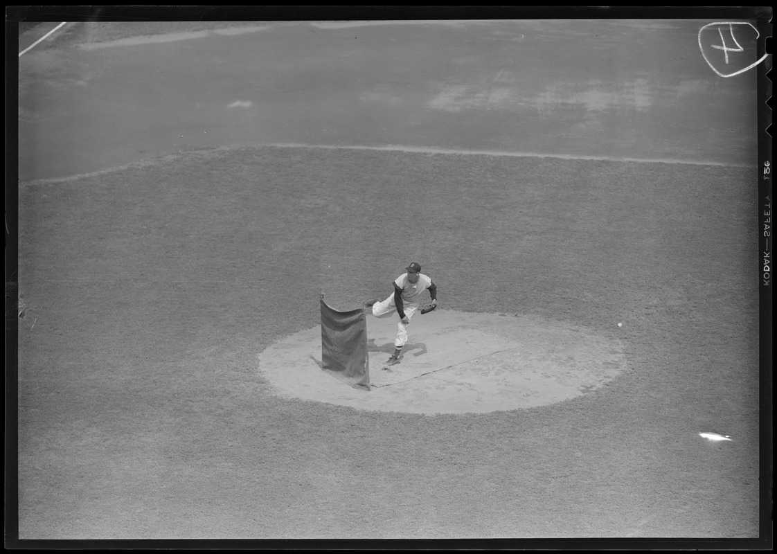 Ted Williams pitching batting practice - Digital Commonwealth