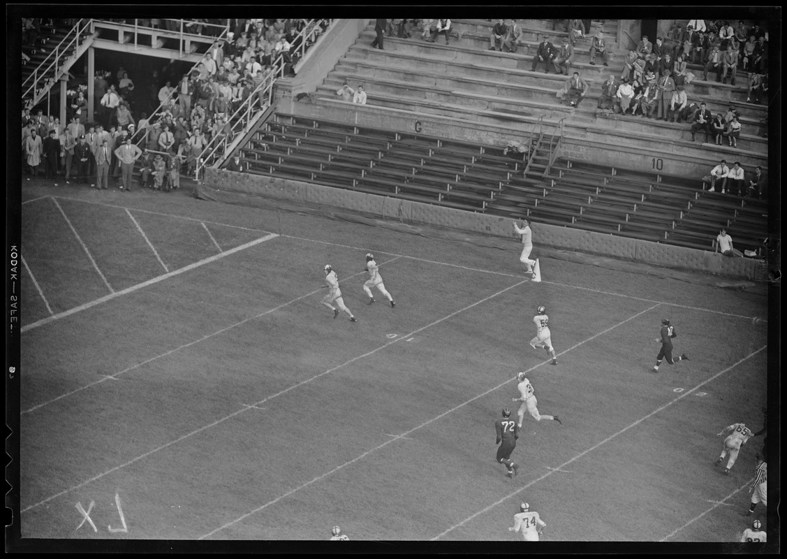 No. 31 for Cornell intercepts pass in 3rd quarter for touchdown ...