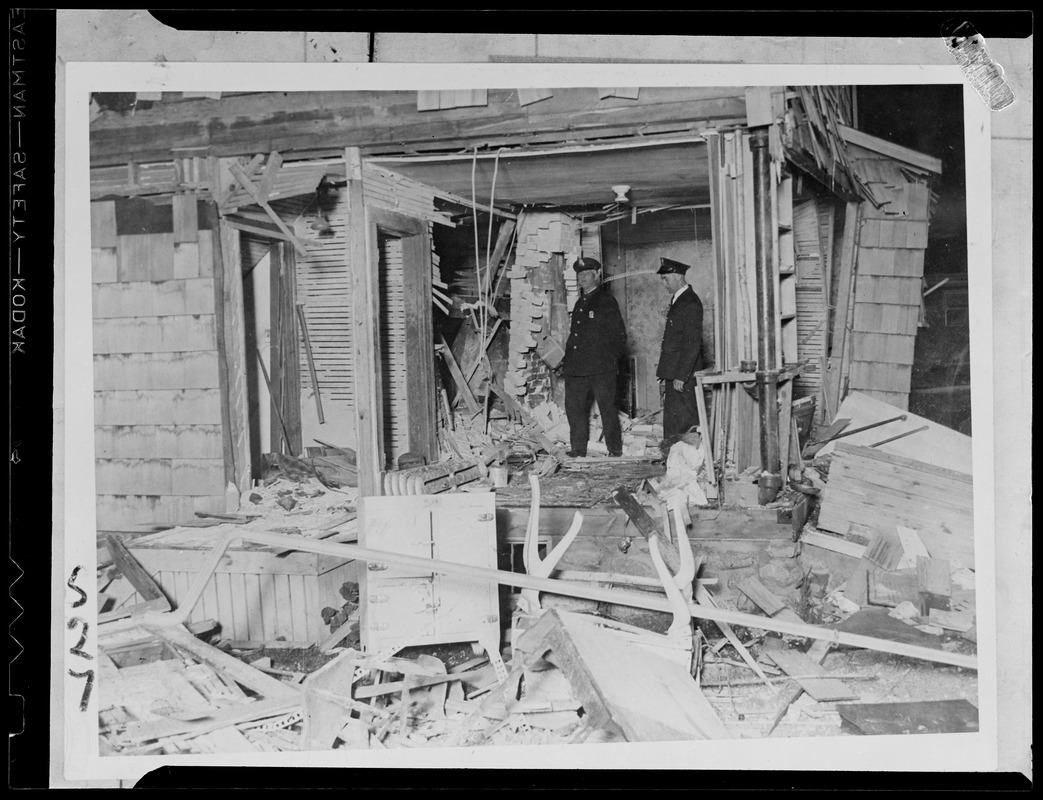 Wrecked house - Digital Commonwealth