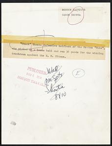 "Chuck" Shonta defensive halfback of the Boston "Pats", who picked up a ...