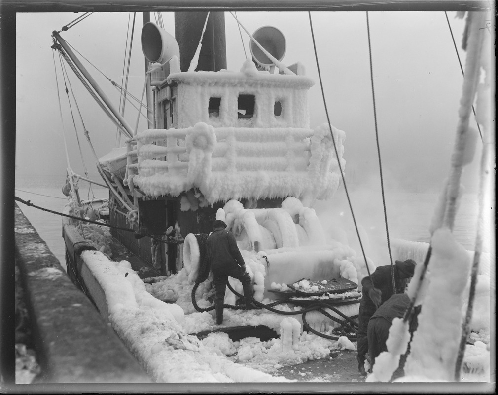 Steam trawler Swell - Digital Commonwealth