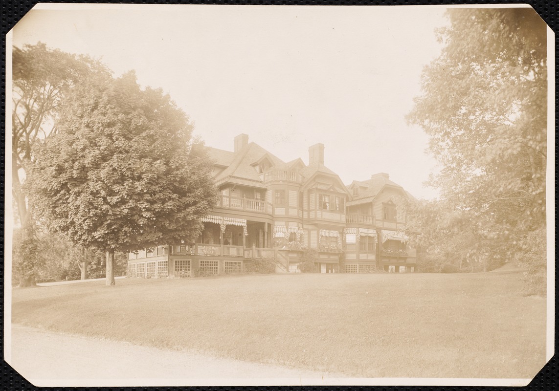 Edgecombe: back of house - Digital Commonwealth