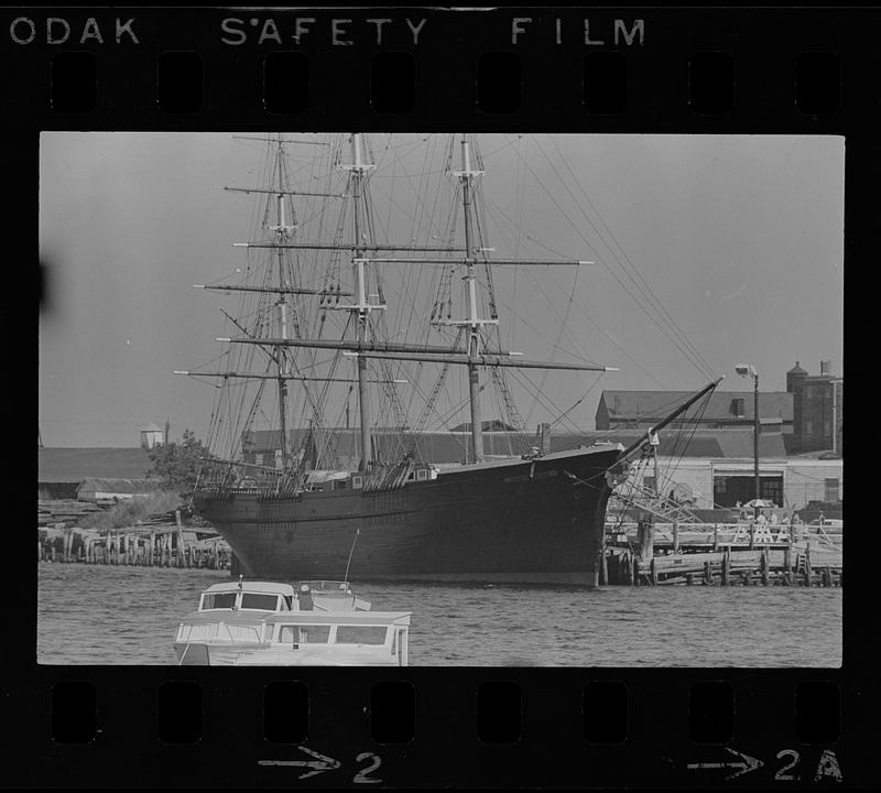 Clipper ship replica Flying Cloud - Digital Commonwealth