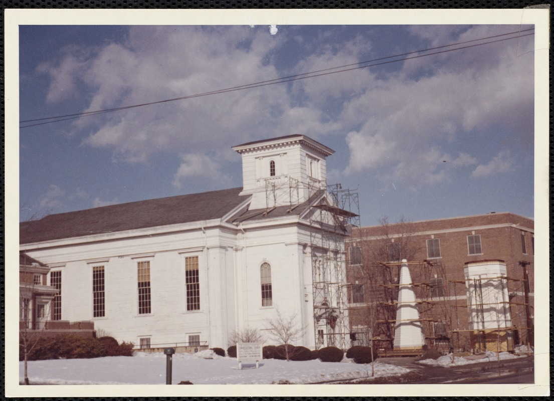 Pleasant Street Congregational Church - new steeple installed - Digital Commonwealth