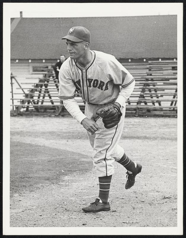 Hal Schumacher, Giants RHP - Digital Commonwealth