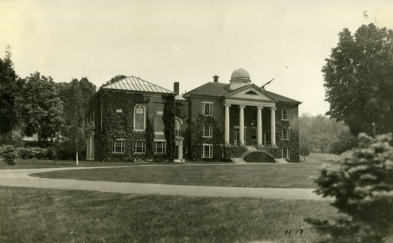 Abbot Hall with John Esther Gallery on left - Digital Commonwealth