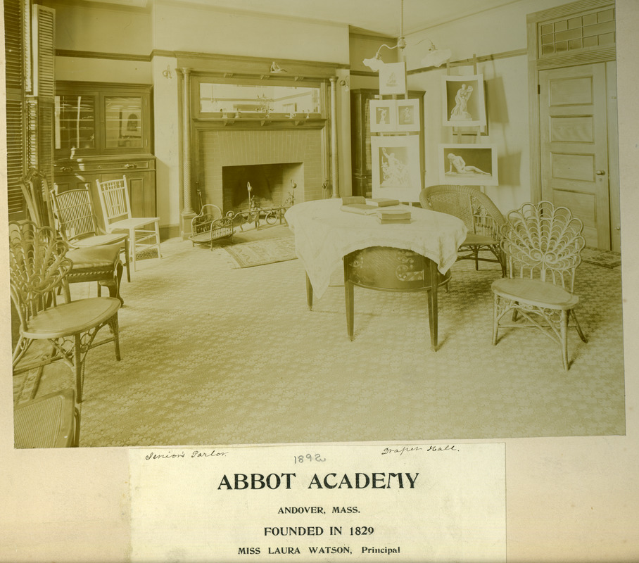 Draper Hall Senior Parlor (Abbot Academy) - Digital Commonwealth