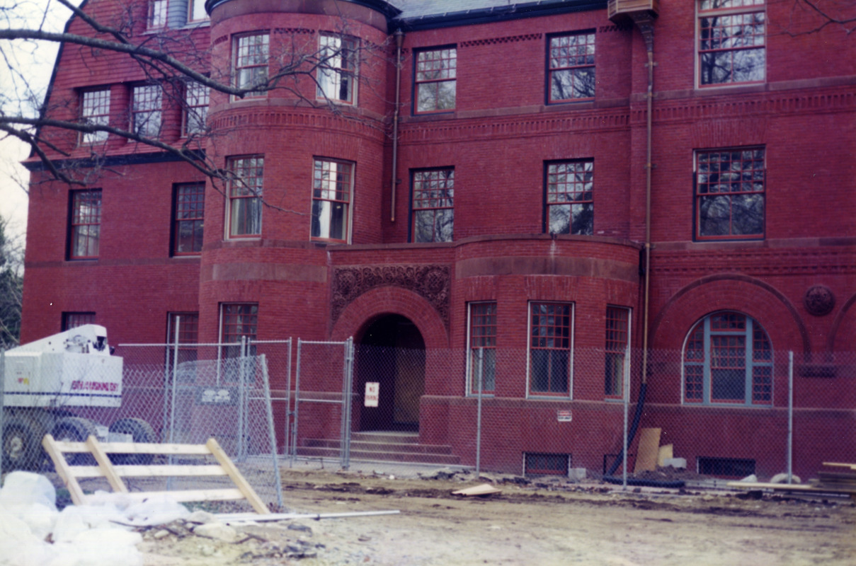 Draper Hall (Abbot Academy) - Digital Commonwealth