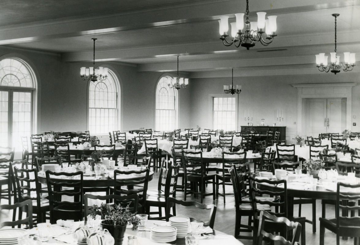 Draper Hall dining room - Digital Commonwealth