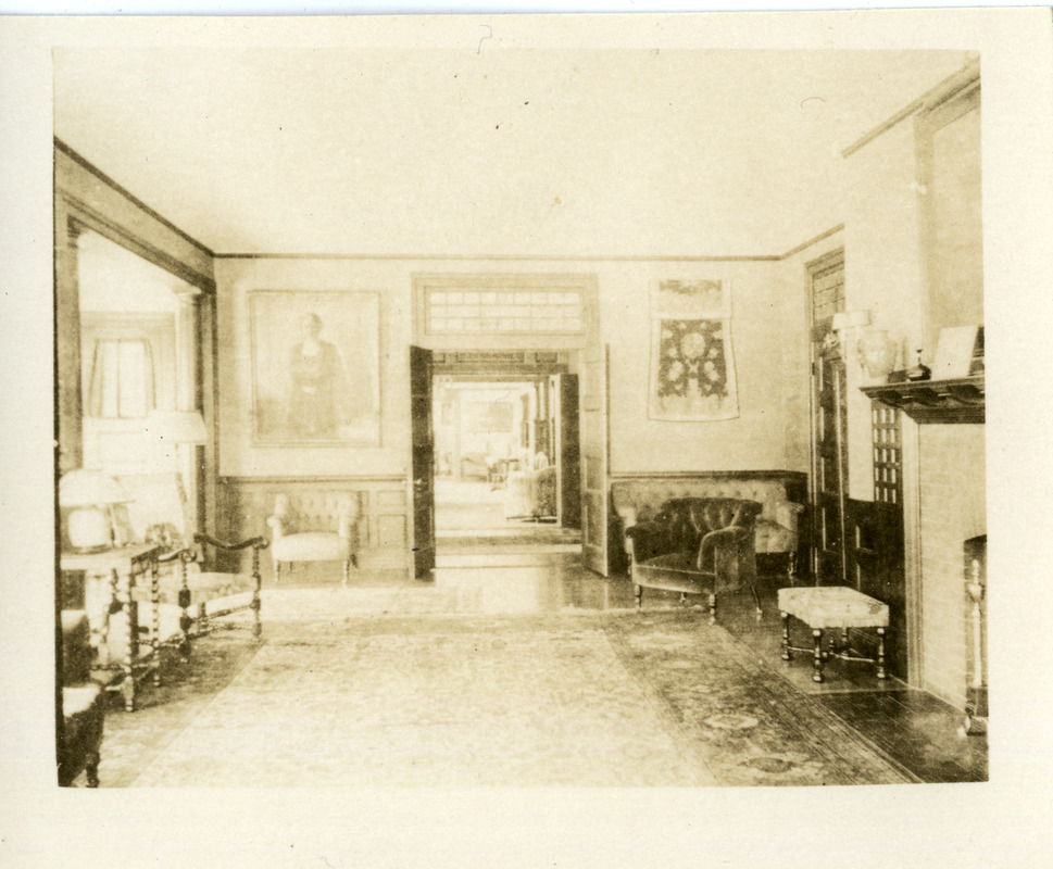 Draper Hall parlor - Digital Commonwealth