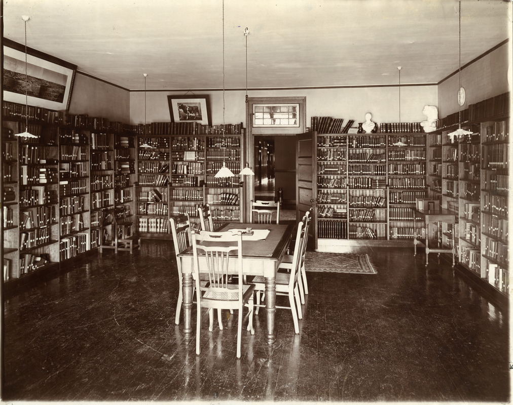 Draper Hall Library (Abbot Academy) - Digital Commonwealth