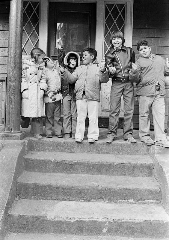 Kids front steps - Digital Commonwealth