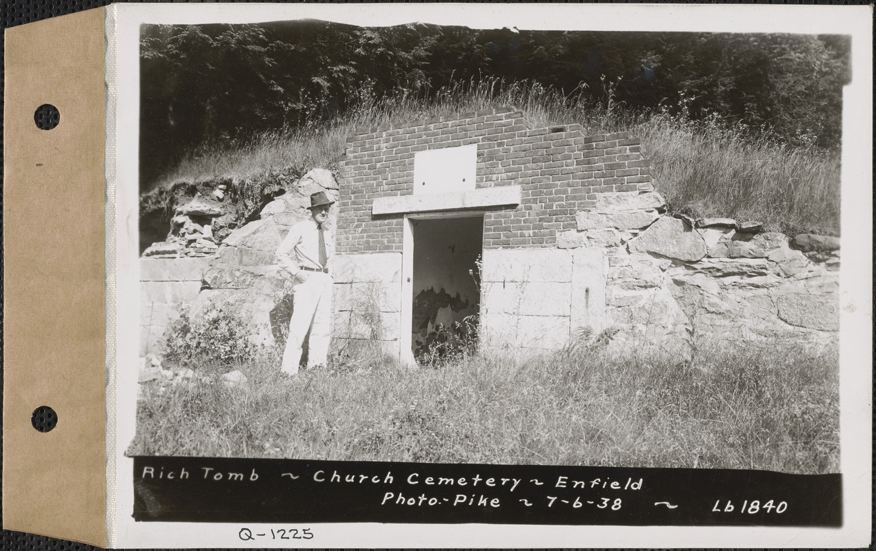 Rich Tomb, Church Cemetery, Enfield, Mass., July 6, 1938 : Q-1225 ...