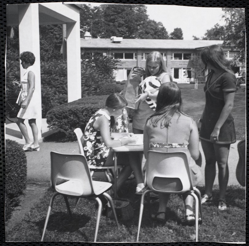 General student life 1972-c. 1990s - Digital Commonwealth