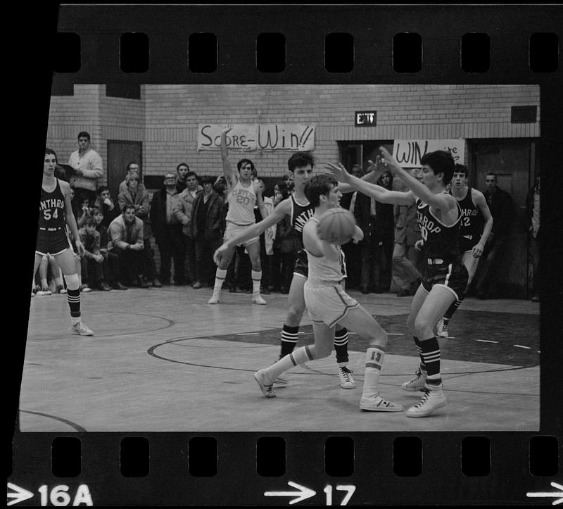 Boy’s basketball, coach Bob Welch - Digital Commonwealth