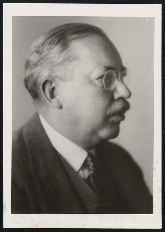 James Truslow Adams writes the epic story of England’s mighty past ...