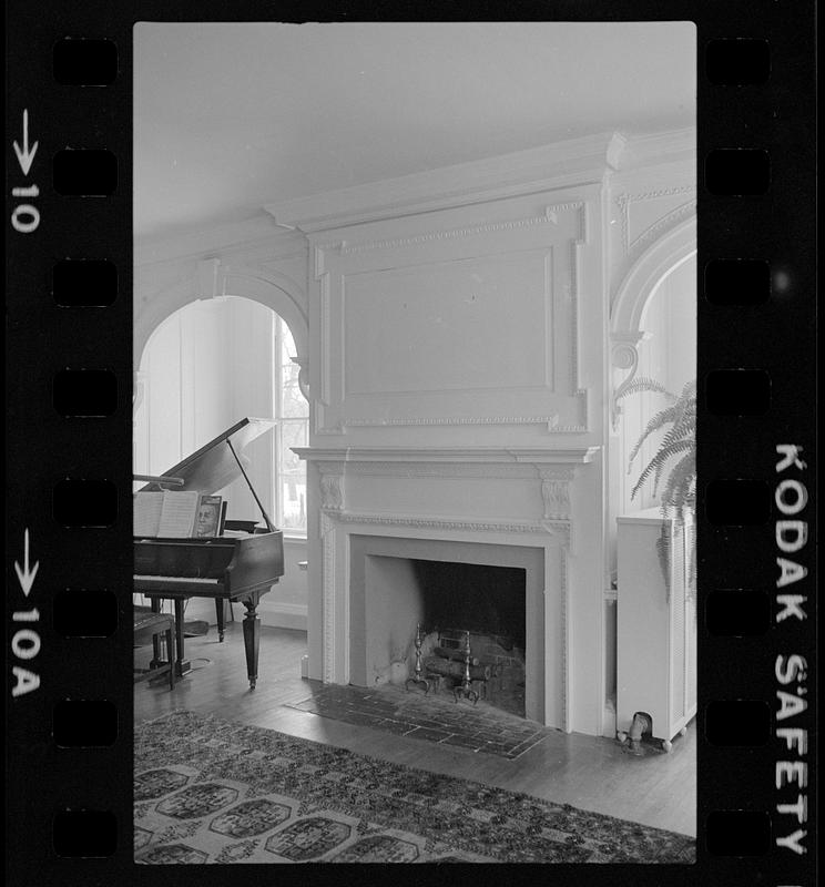 Lord Timothy Dexter House, High Street - Digital Commonwealth