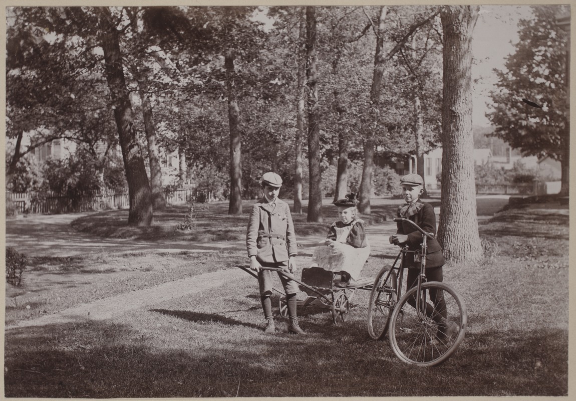Photograph Album of the Newell Family of Newton, Massachusetts ...
