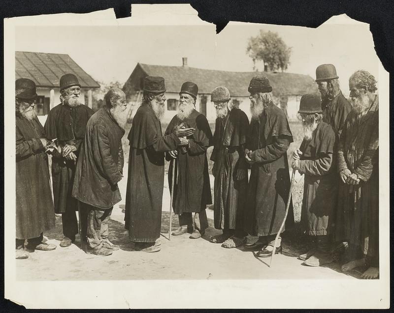 An Unusual Sight in Besarabia - Photographers Invades Leper Colony on ...