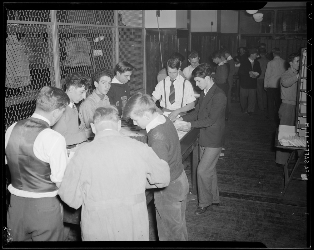 Sorting mail during Christmas rush, South Station Postal Annex ...