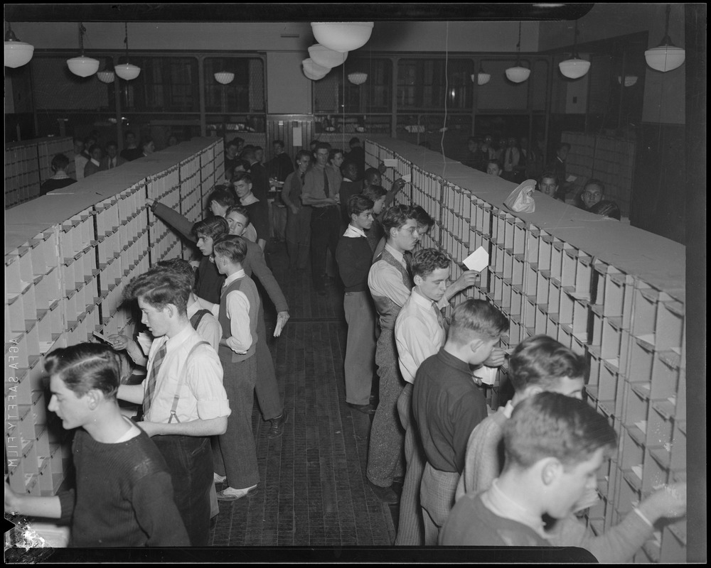 Sorting mail during Christmas rush, South Station Postal Annex ...