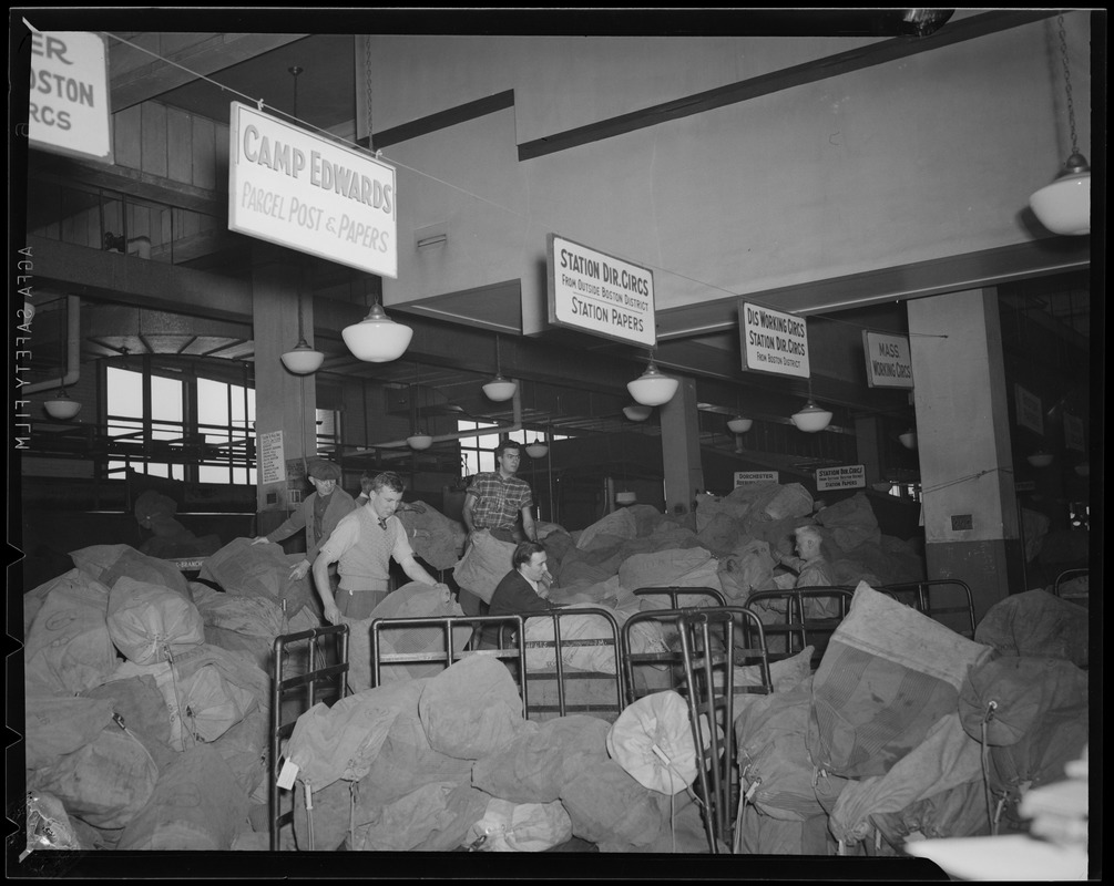 Sorting mail during Christmas rush, South Station Postal Annex ...