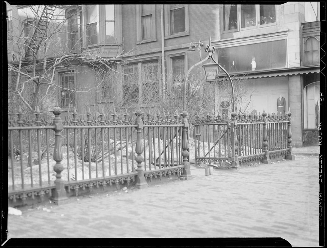 Fence in front of Arlington Street Church with trident/pitchfork design ...