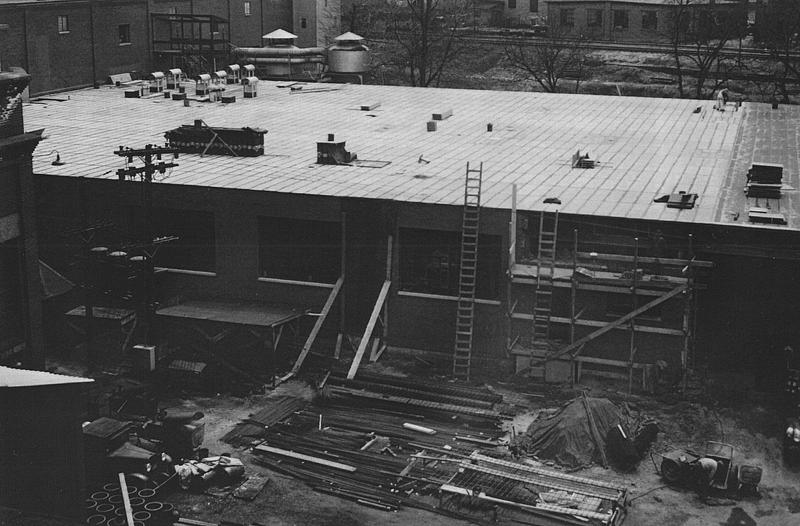 Construction at the Uxbridge Worsted Mill - Digital Commonwealth