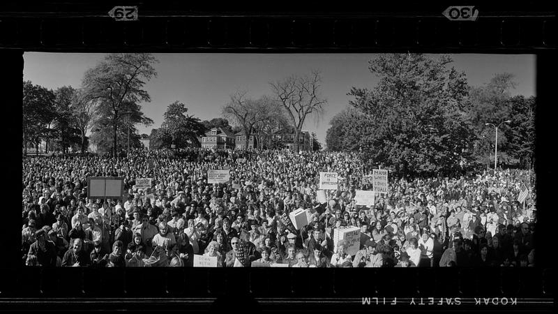 Anti-busing rally at Thomas Park, Boston - Digital Commonwealth