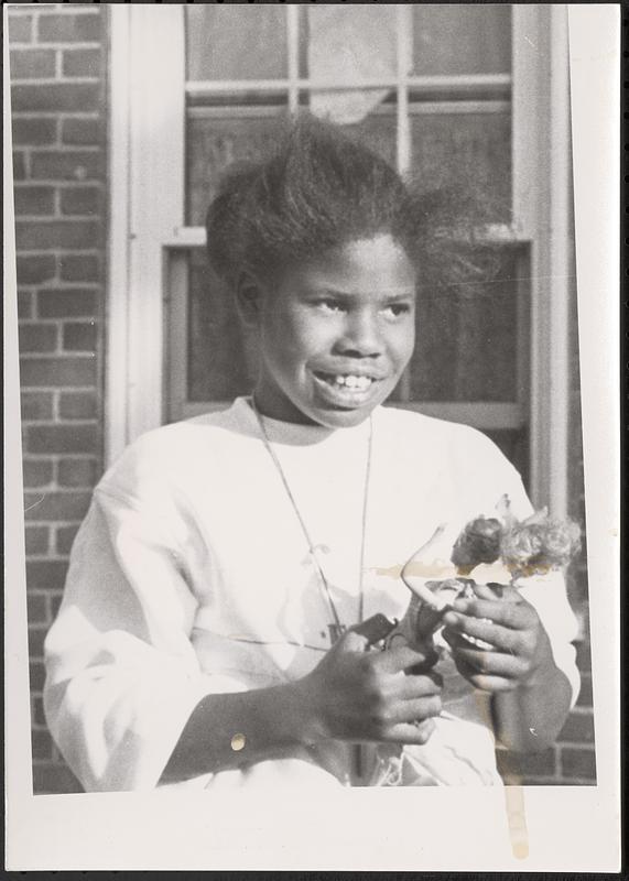 Peaches - Digital Commonwealth