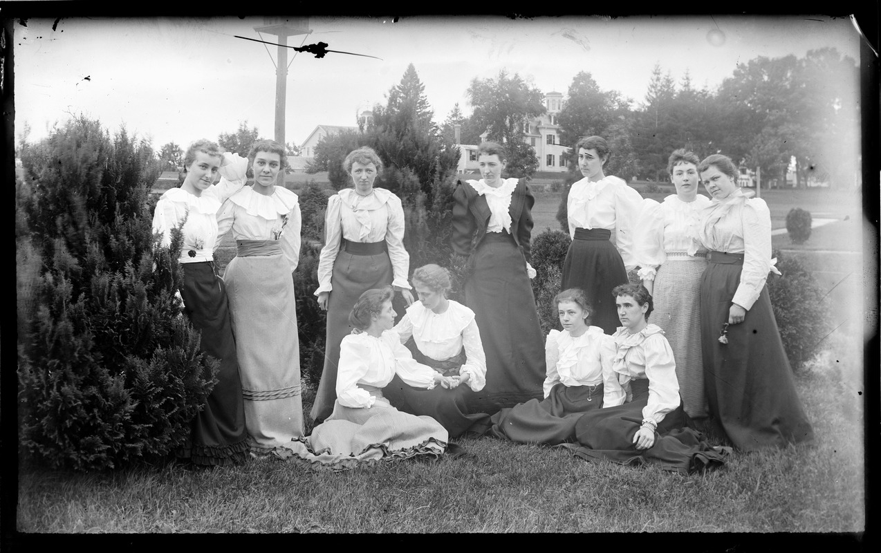 Group of female Normal School students in park - Digital Commonwealth