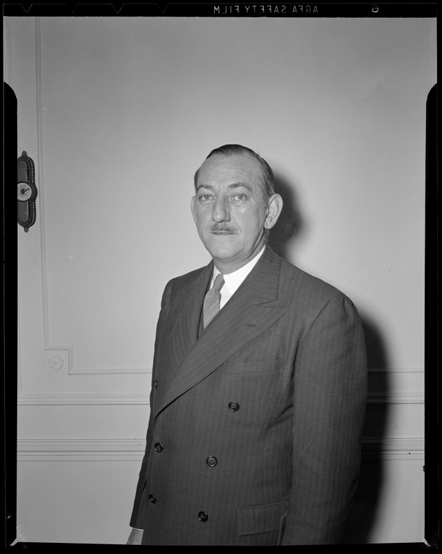 WCOP salesman portrait - Digital Commonwealth