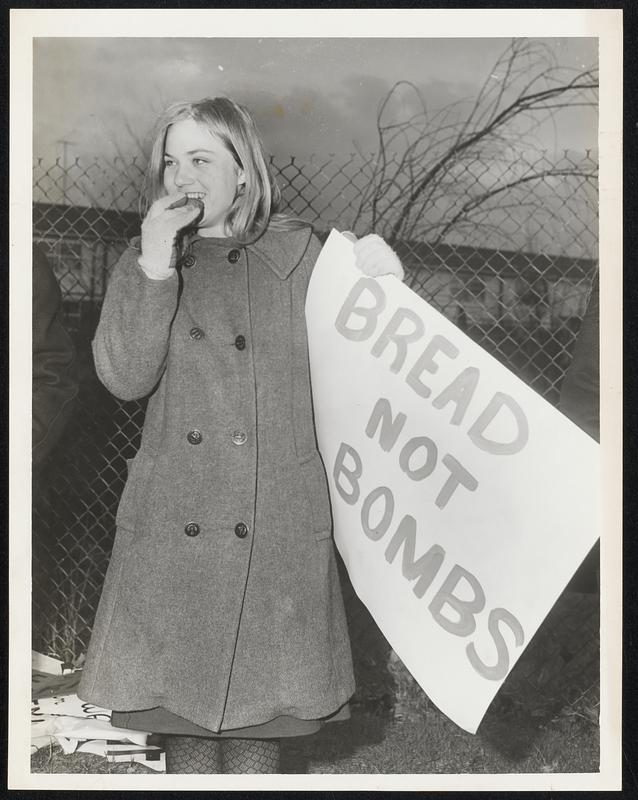 Fort Deveans. Kathy Molan, stands with pickets for Anti-Johnson policy ...