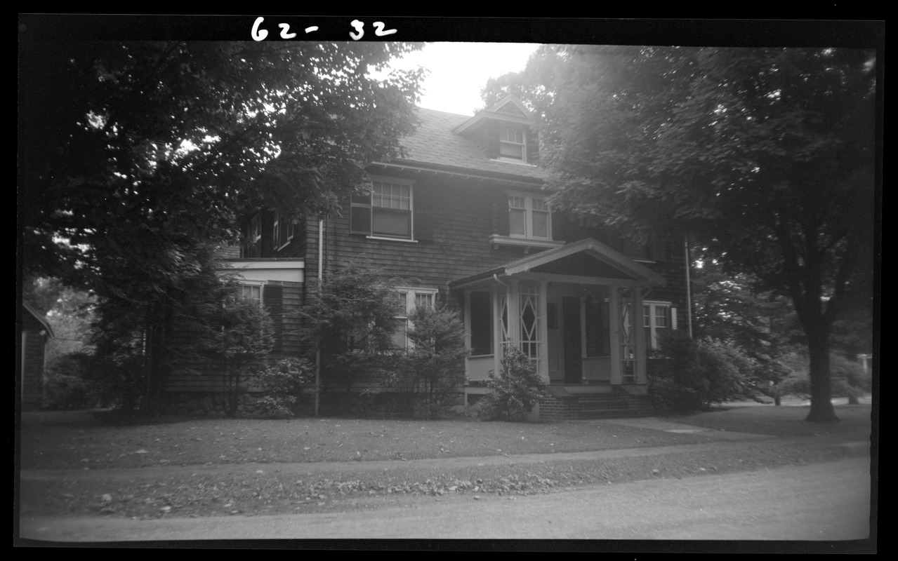 32 Cleveland Rd - Digital Commonwealth